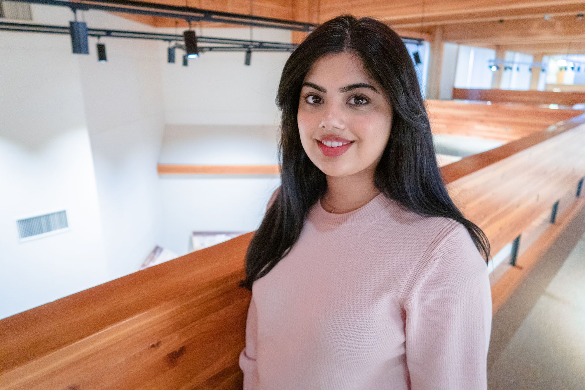 Five questions with alumna Mariam Ullah (BMgt '20)
