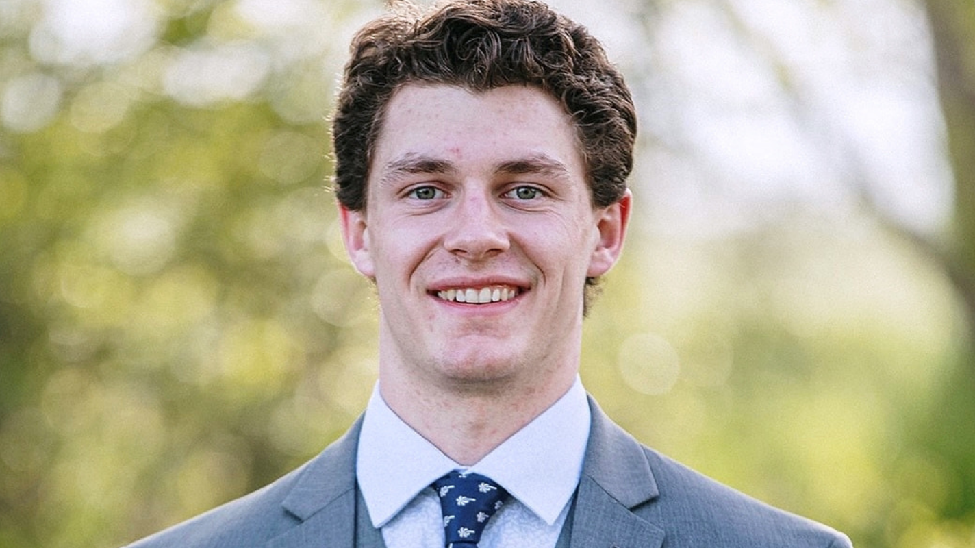 Q&A with Dhillon School of Business shining graduate Sean deVisser