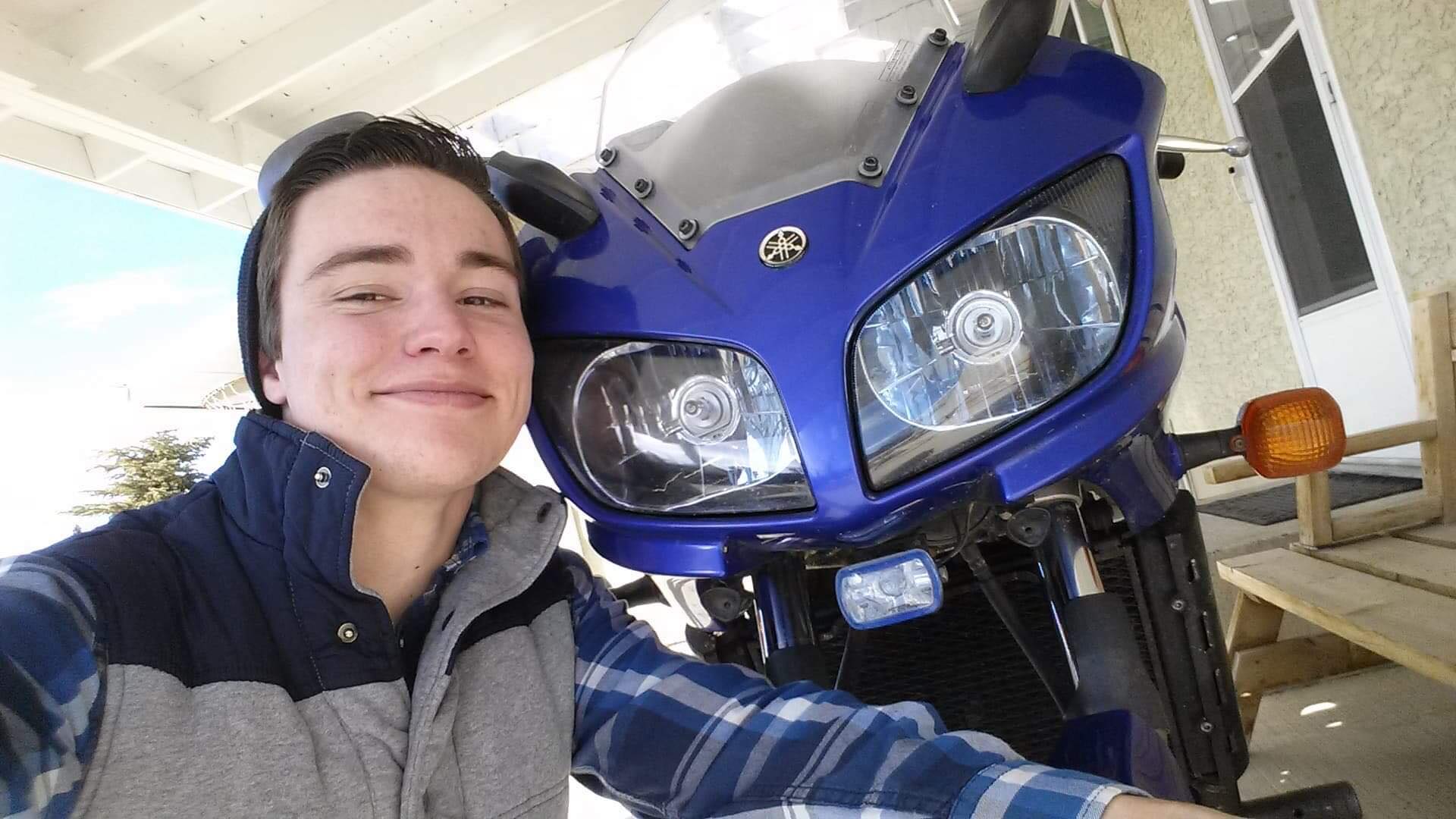 Fine Arts Shining Student Devin Law