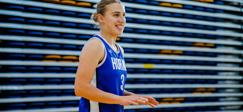 Ukrainian Emergency Bursary helps Pronghorns women’s basketball team ...