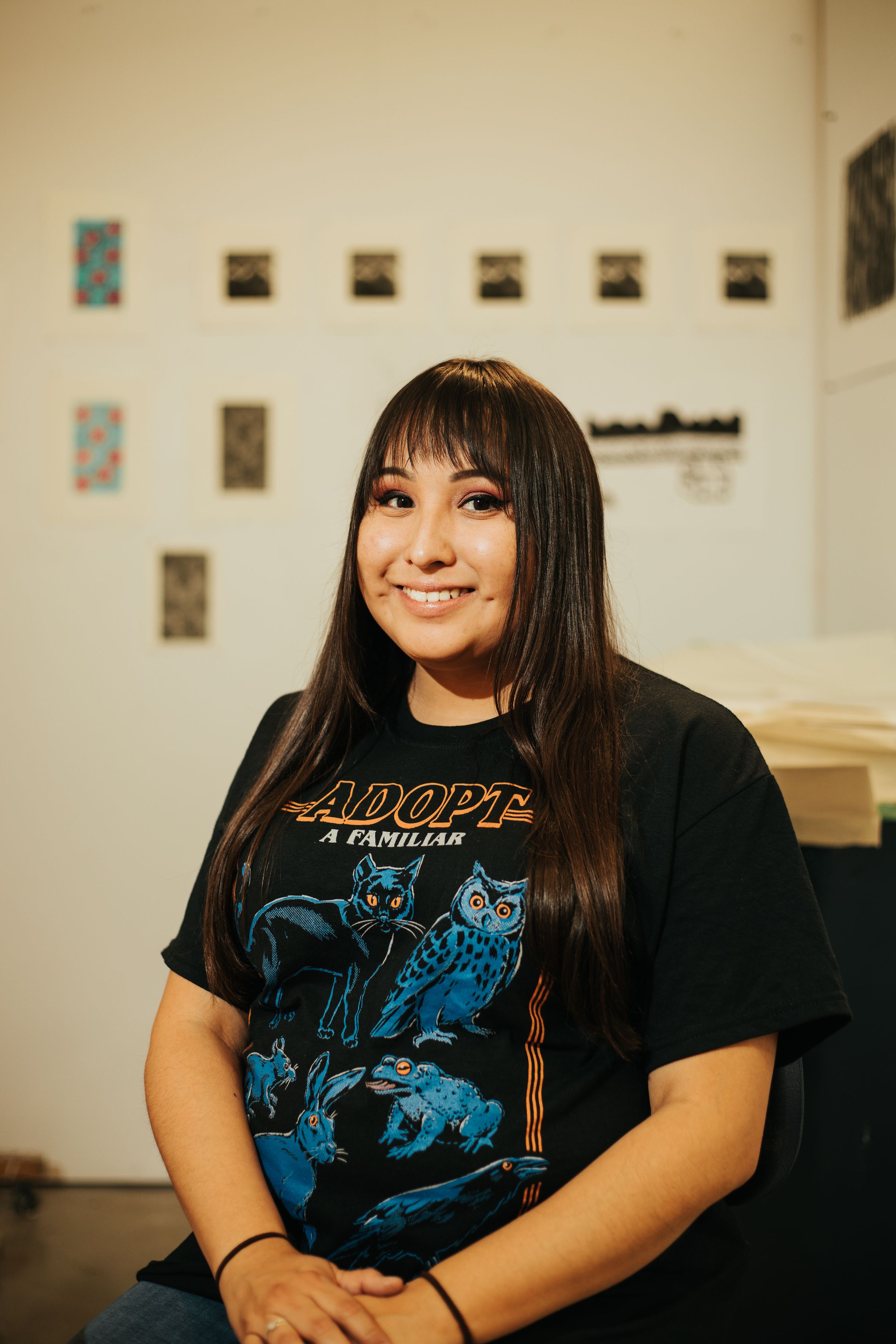 Shining Graduate Niitsiitaakii (The Only Woman), Chataya Holy Singer's ...